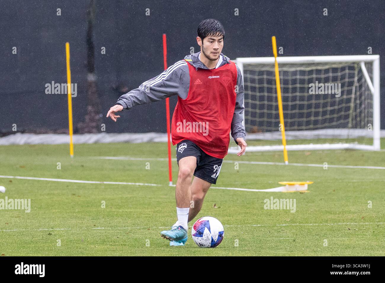 Dylan teves hi-res stock photography and images - Alamy