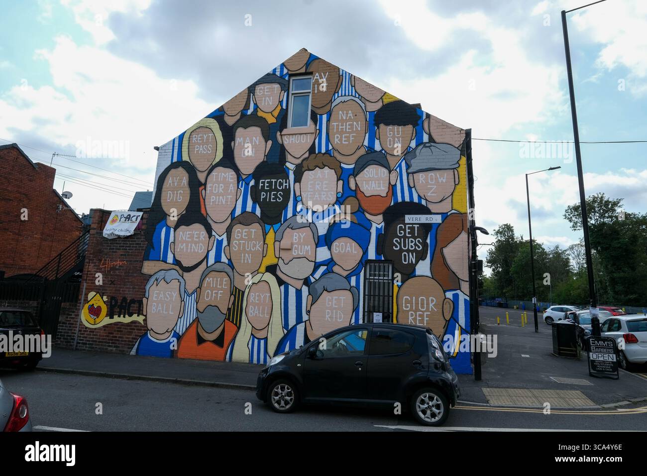 Luke Horton's new mural outside Sheffield Wednesdays ground on Leppings ...
