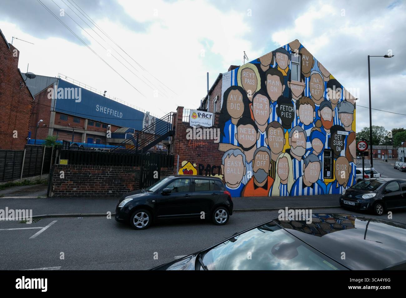 Luke Horton's new mural outside Sheffield Wednesdays ground on Leppings ...