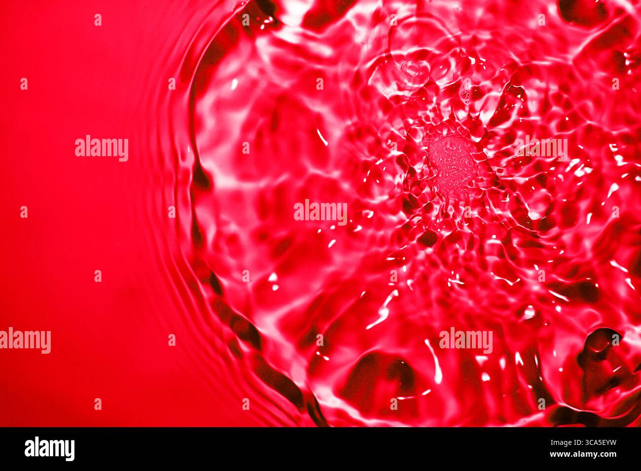 Take photos of water surfaces using a red filter Stock Photo - Alamy