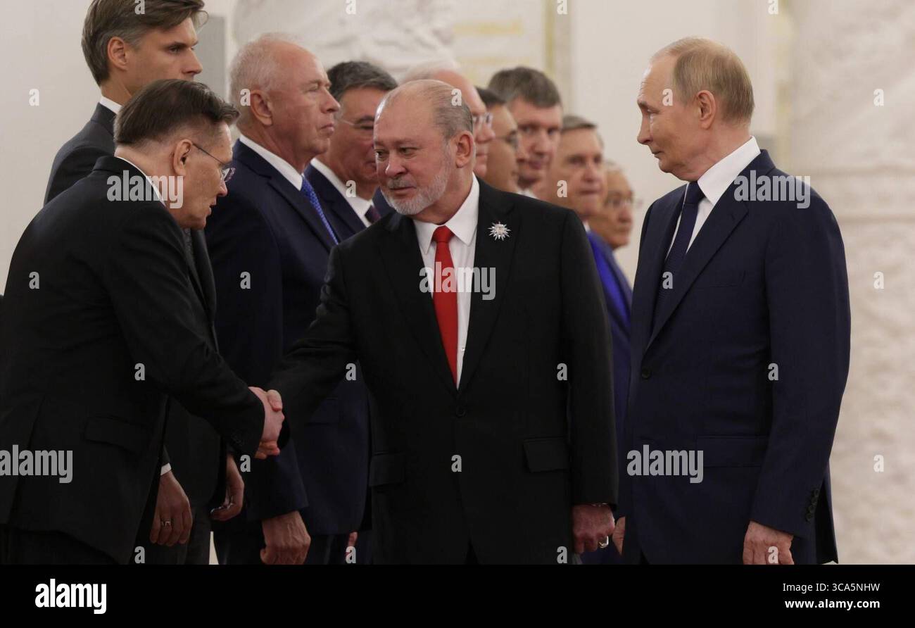 Russian President Vladimir Putin meets with Malaysian King Sultan ...