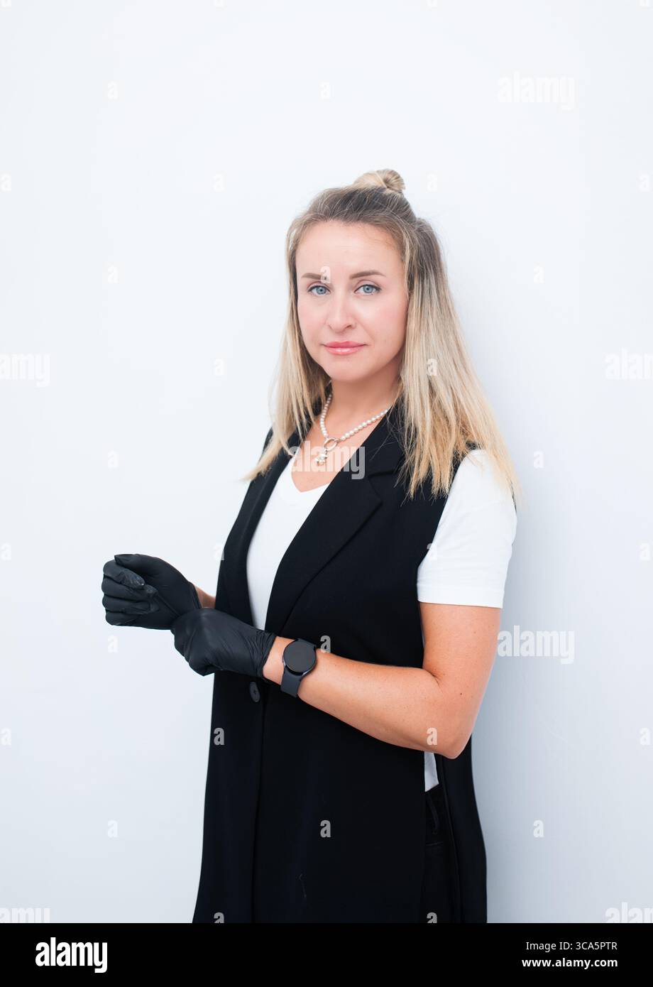 Professional woman poses in hi-res stock photography and images - Alamy