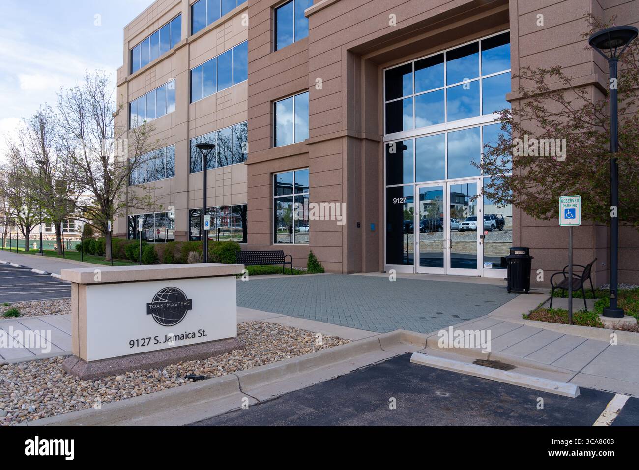 Logo public company international hi-res stock photography and images ...