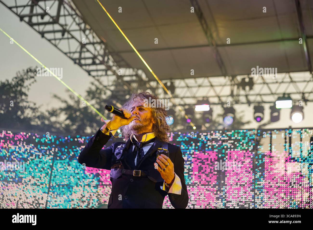The flaming lips 2023 hi-res stock photography and images - Alamy