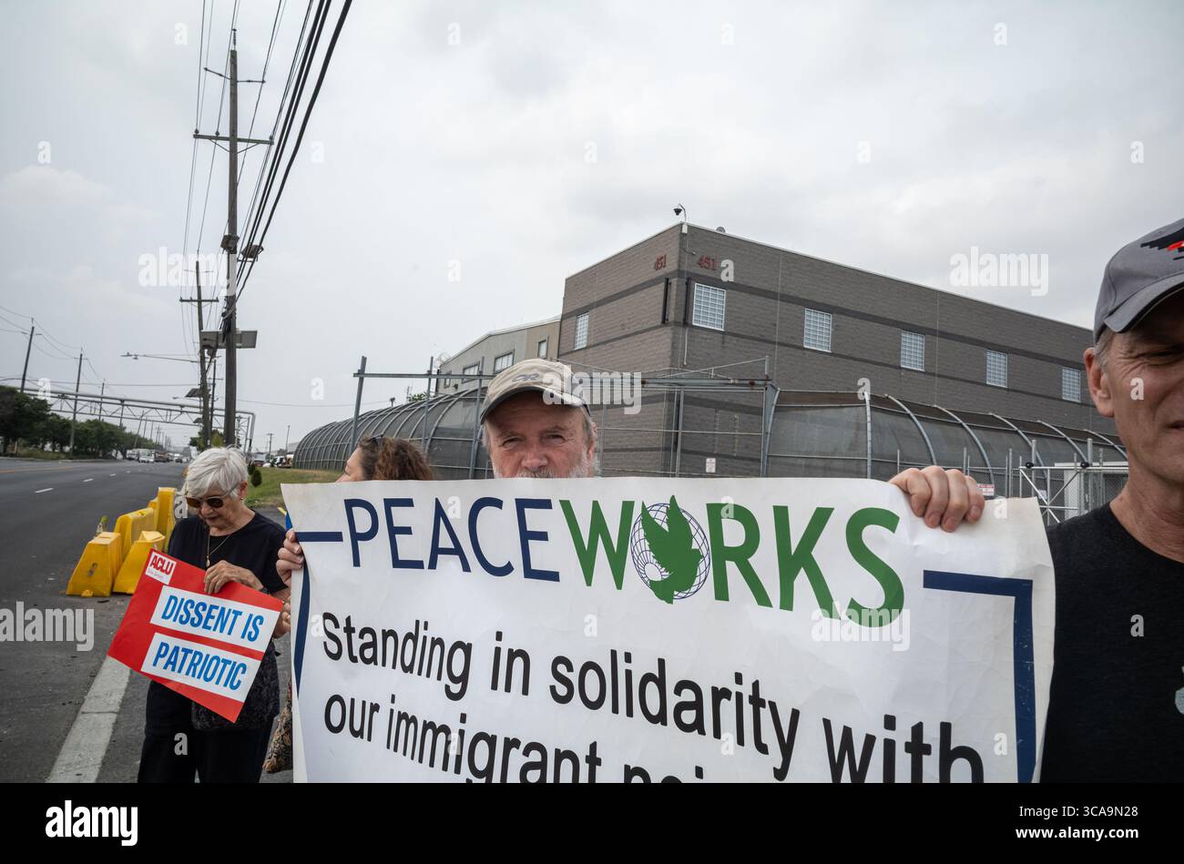 Peaceworks hi-res stock photography and images - Alamy