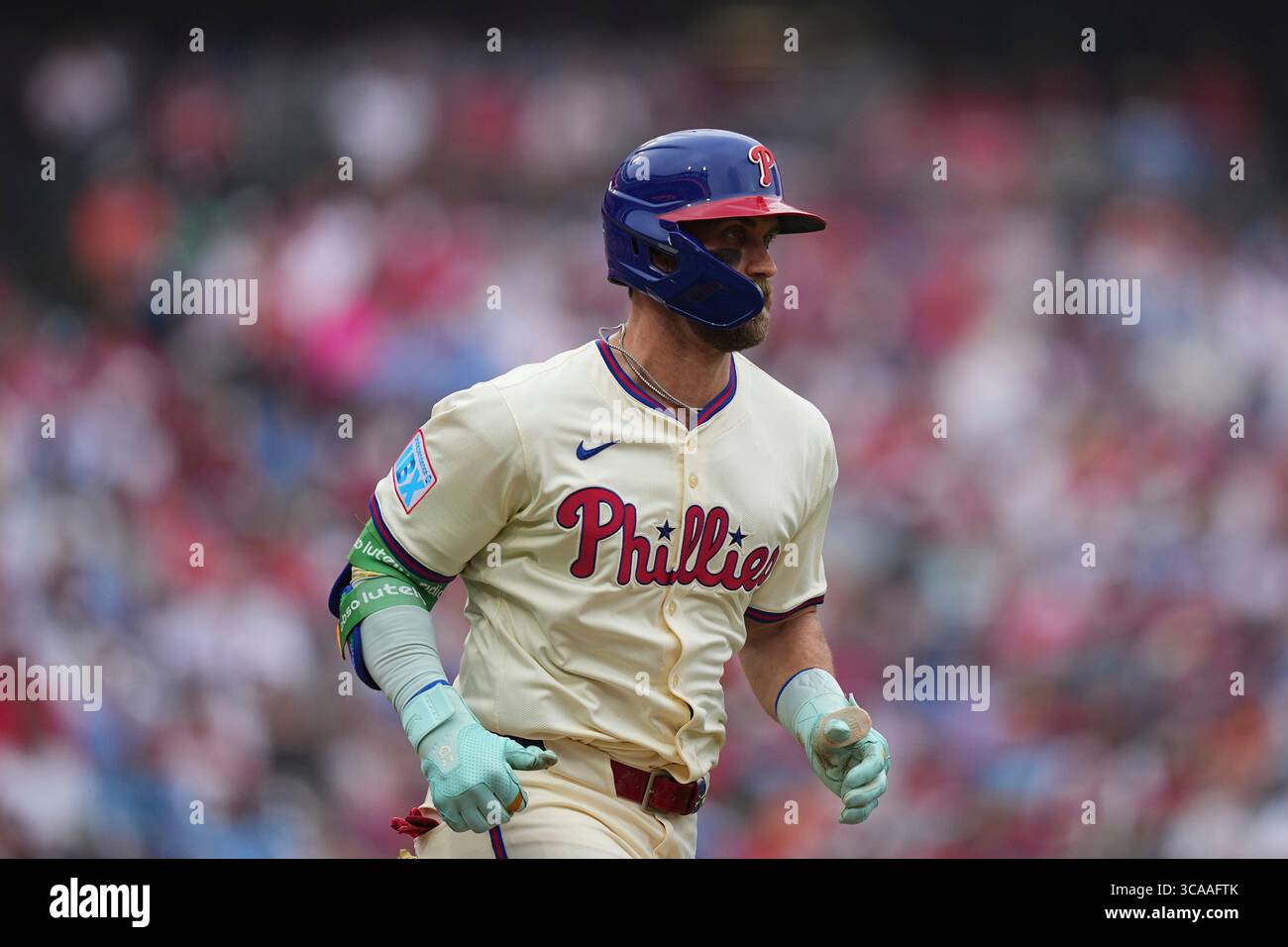 Philadelphia Phillies' Bryce Harper in action during baseball game, Tuesday, Aug. 5, 2025, in ...