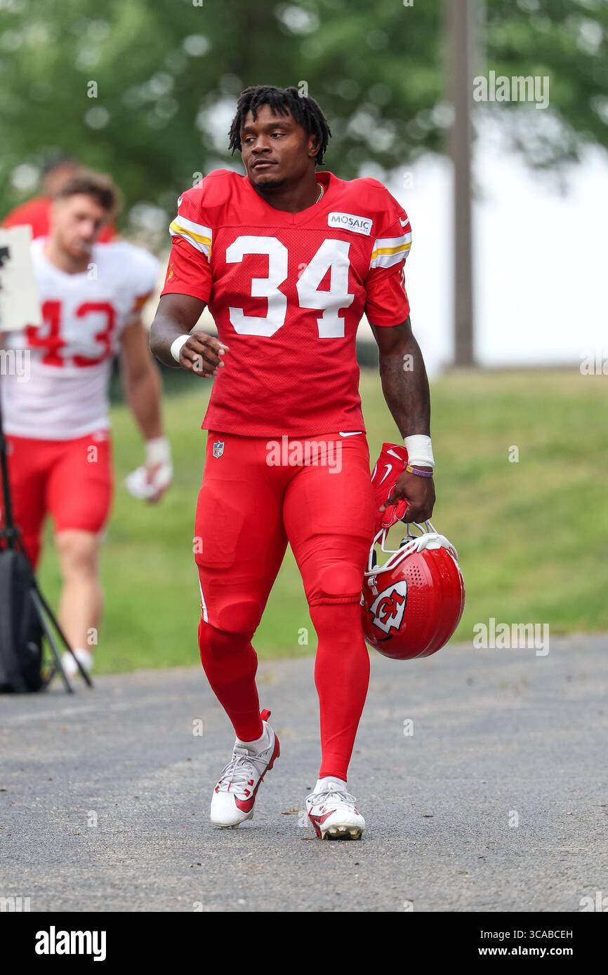 August 6, 2025: Kansas City Chiefs running back Elijah Young (34) walks ...
