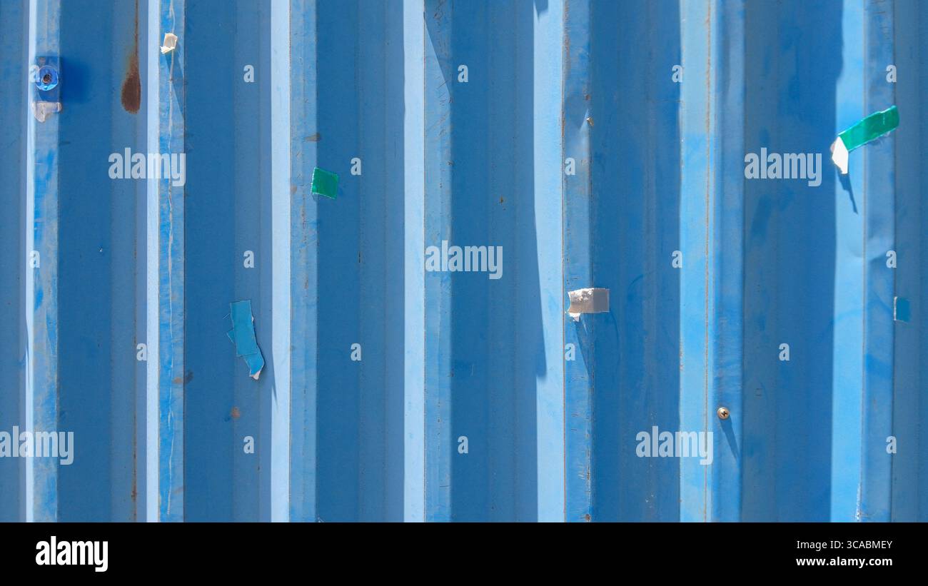 Blue metal wall texture hi-res stock photography and images - Alamy