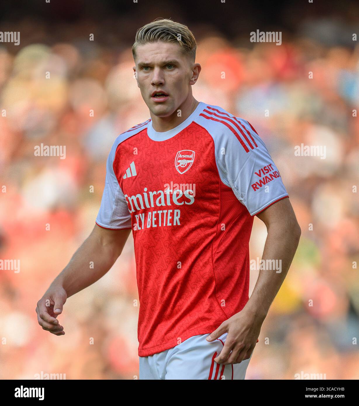 Viktor gyokeres arsenal hi-res stock photography and images - Alamy