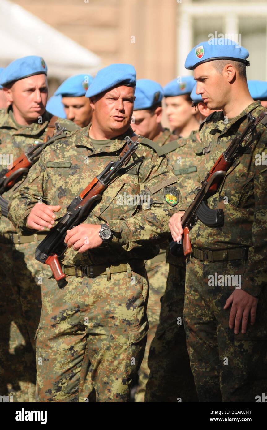 Military parade in bulgaria hi-res stock photography and images - Alamy
