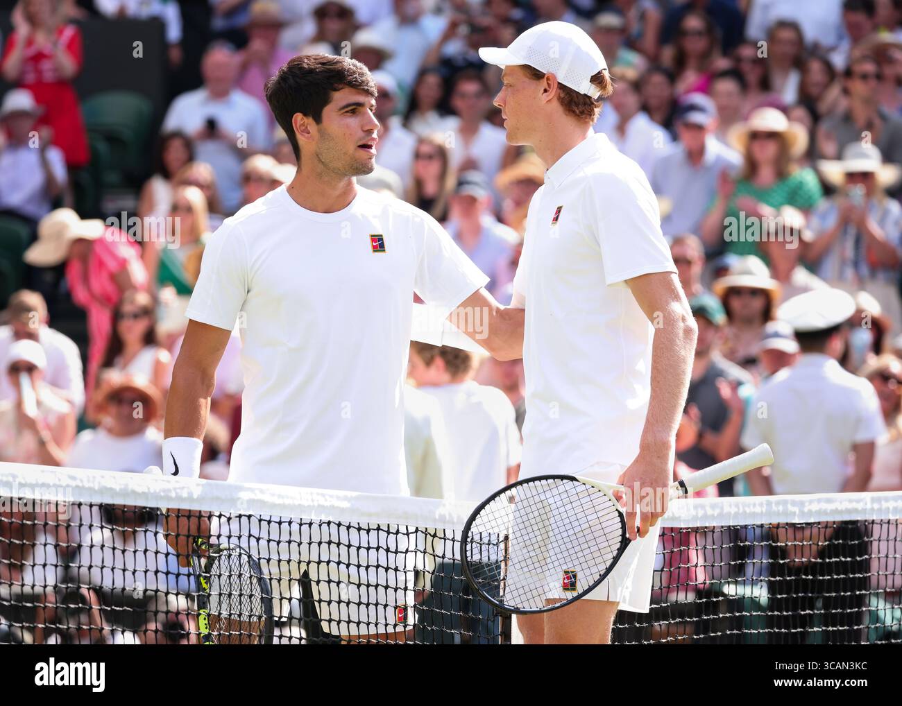 Carlos alcaraz jannik sinner 2025 hi-res stock photography and images ...