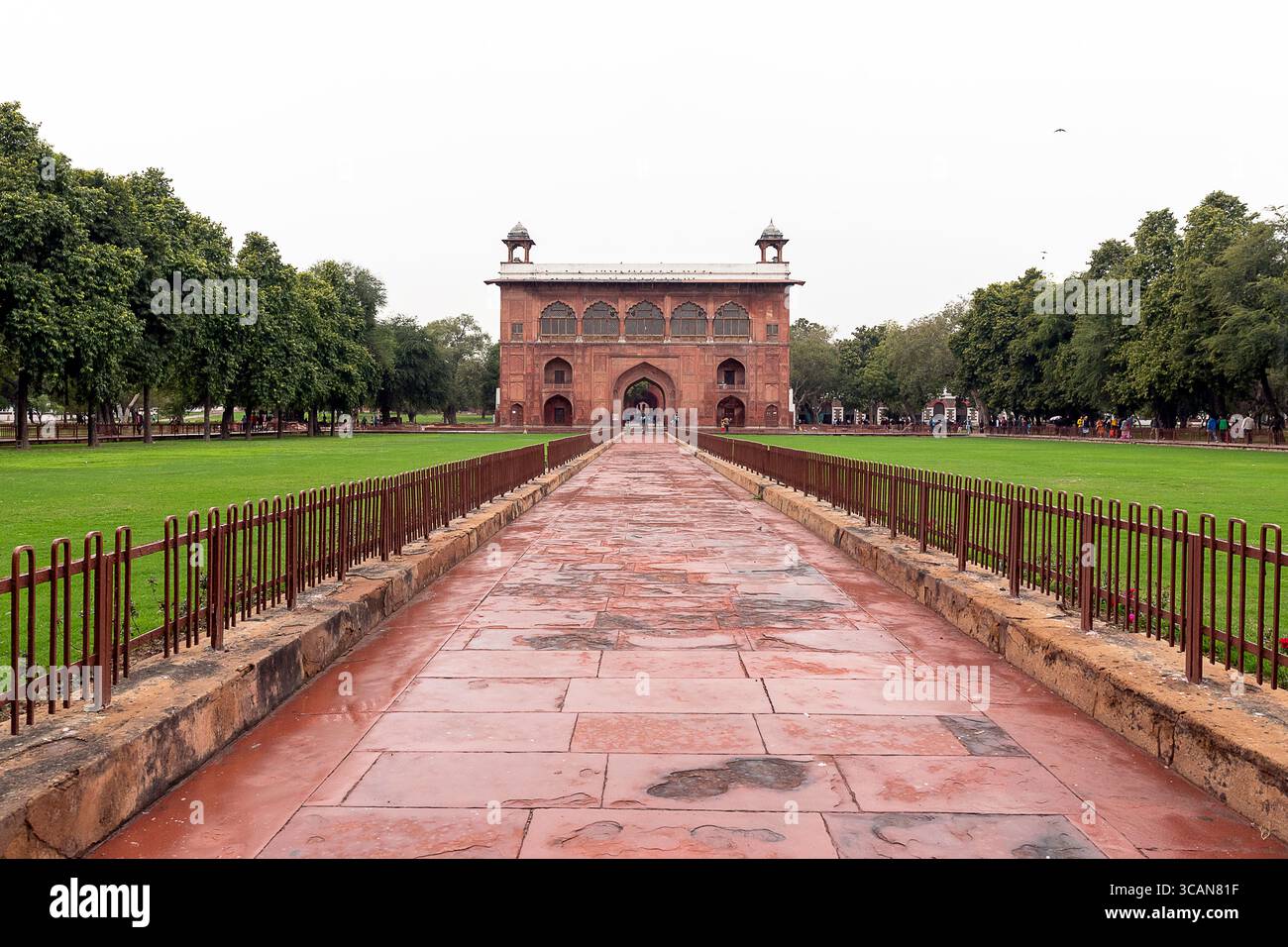 Indian architecture columns hi-res stock photography and images - Alamy