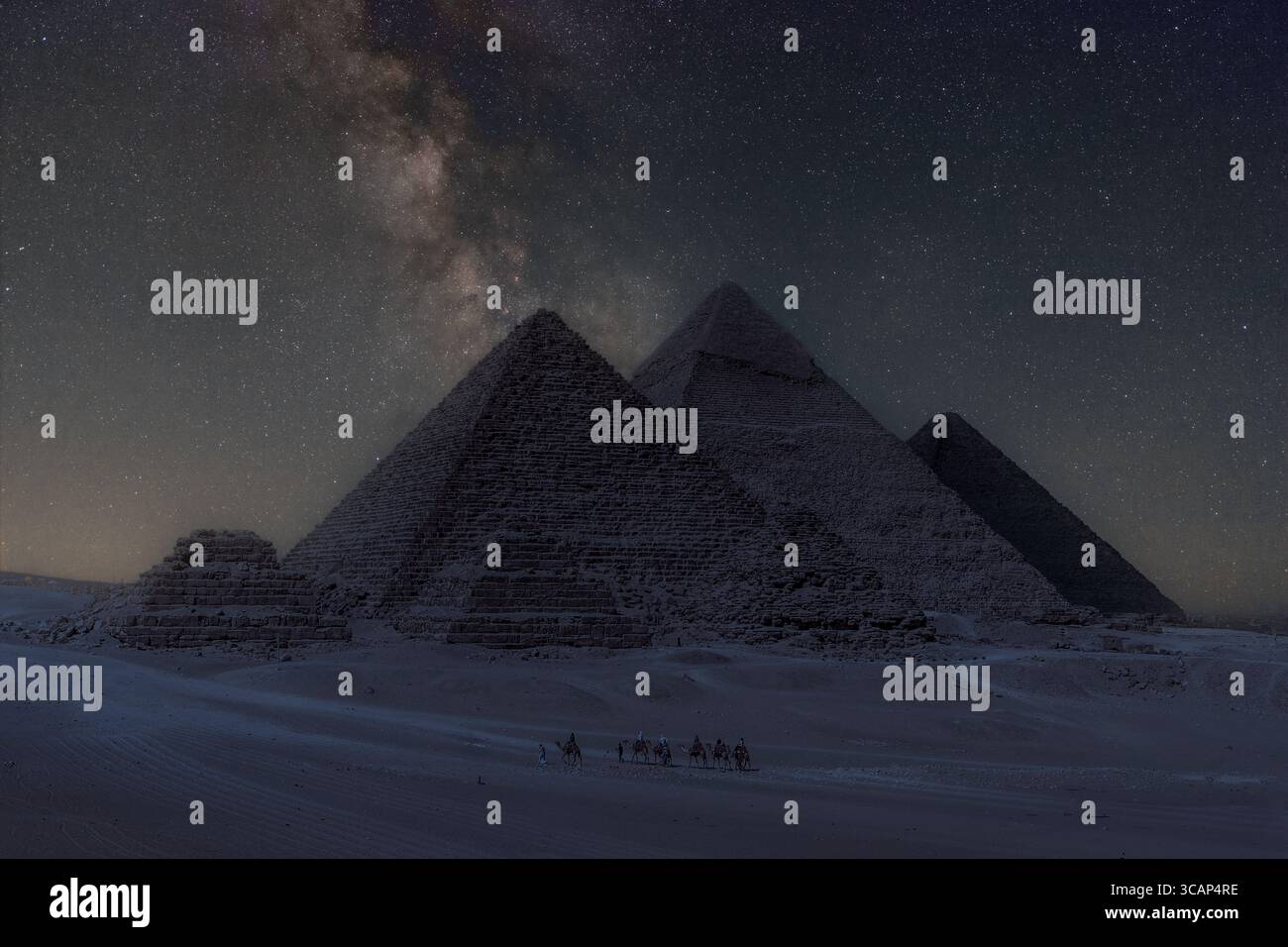 Landscape great pyramids egypt hi-res stock photography and images - Alamy