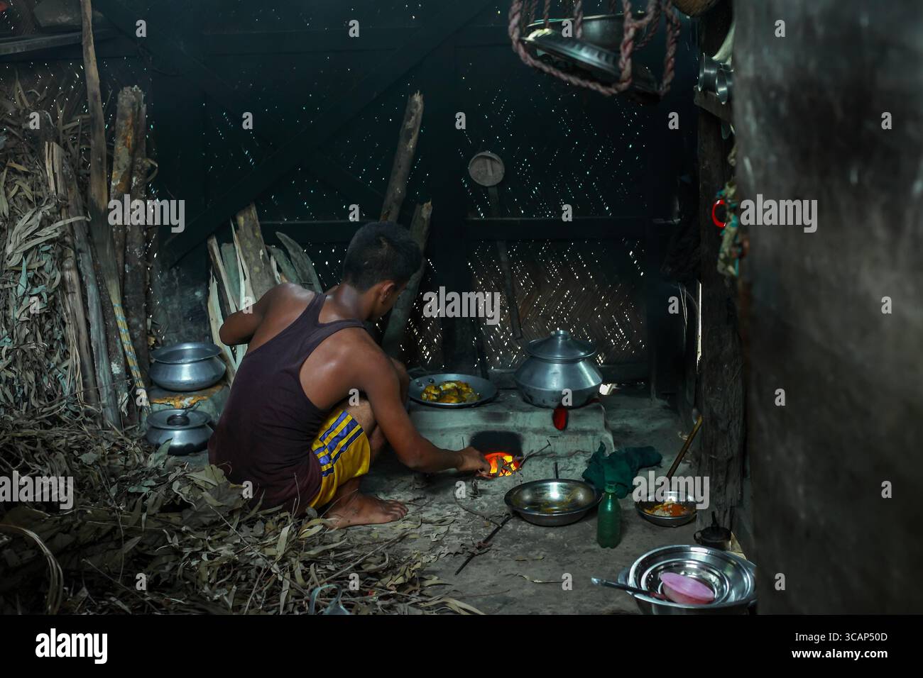 Dimly lit kitchen scene metal hi-res stock photography and images - Alamy