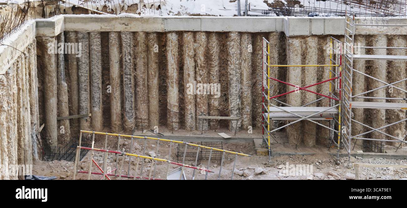 The pit of the new building under construction in the city is fortified ...
