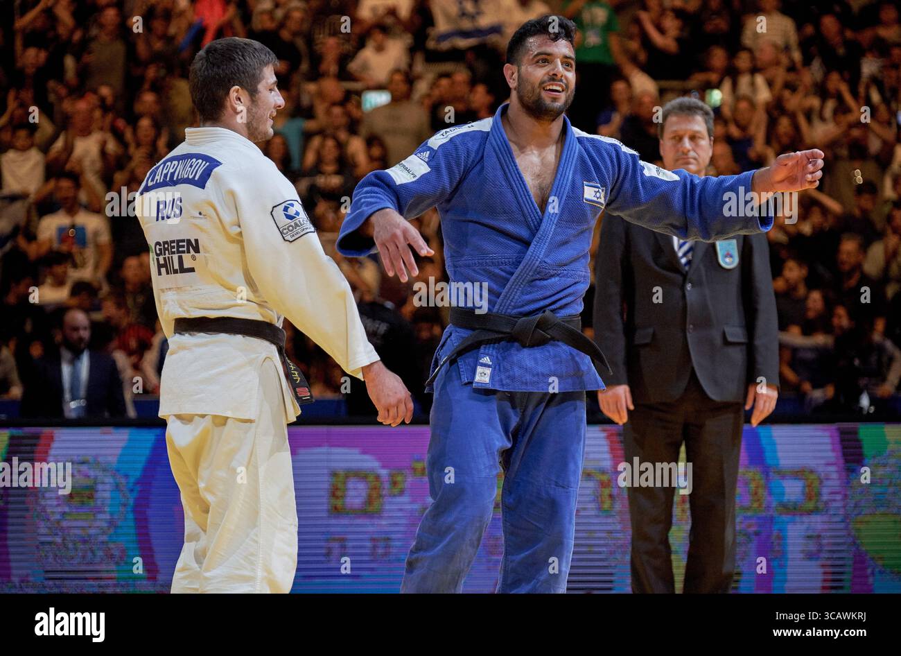 Sagi Muki celebrates his victory Stock Photo - Alamy