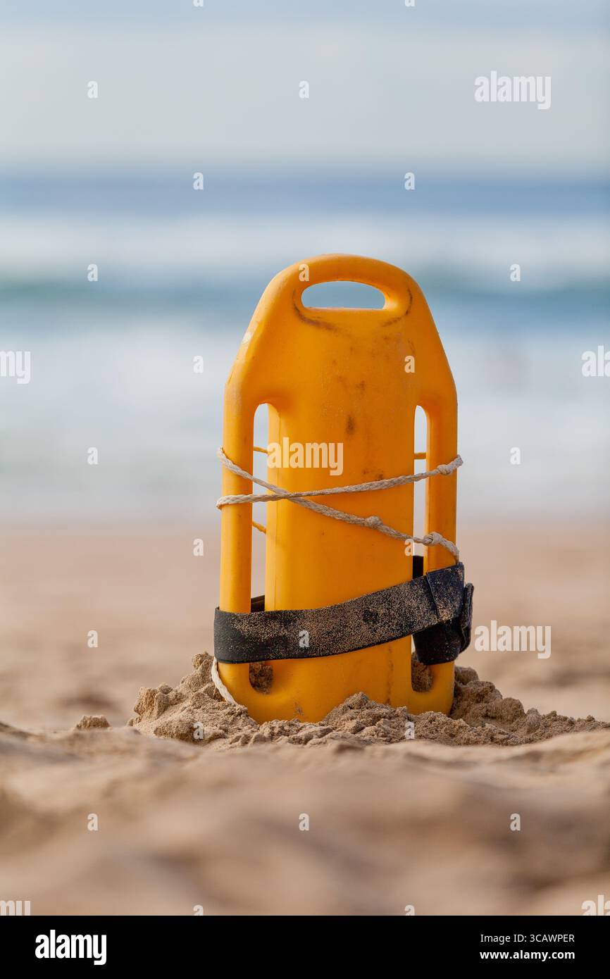 Lifeguard tower red warning hi-res stock photography and images - Alamy