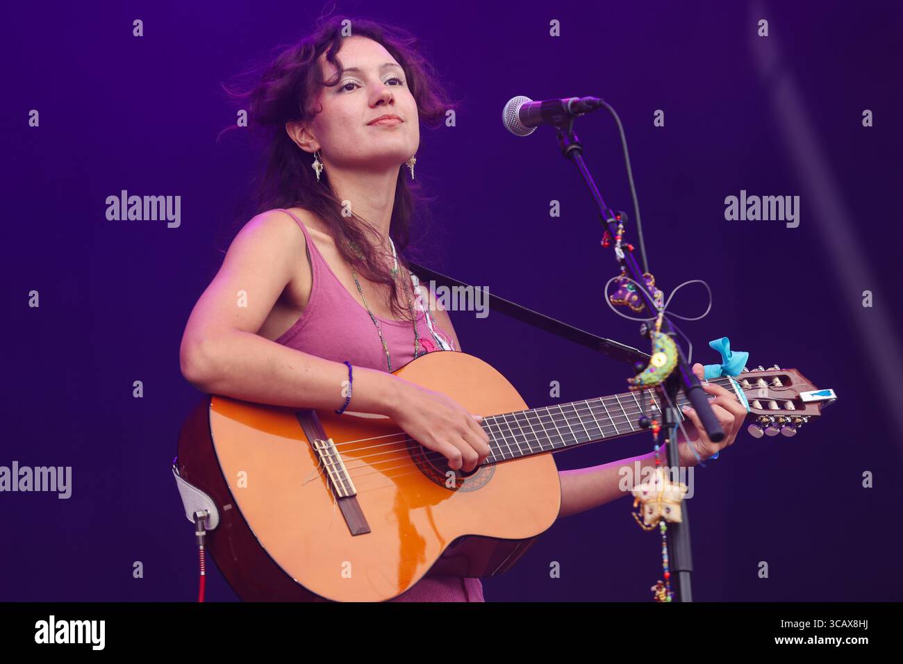 Copenhagen, Denmark. August 7, 2025. British singer Liana Flores ...