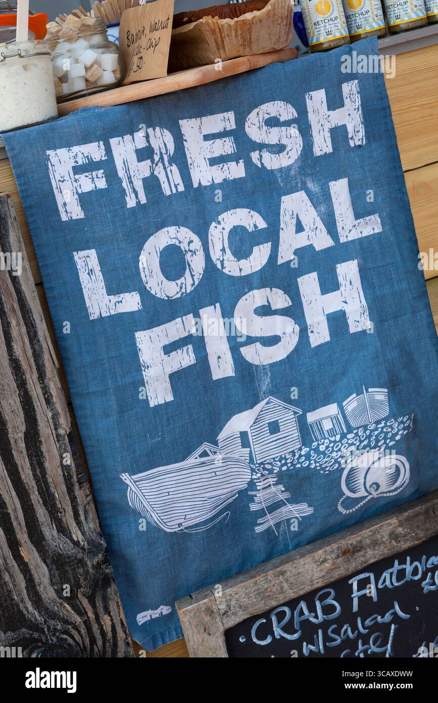 The Dungeness Snack Shack, fresh fish hut, Dungeness, Romney Marsh ...
