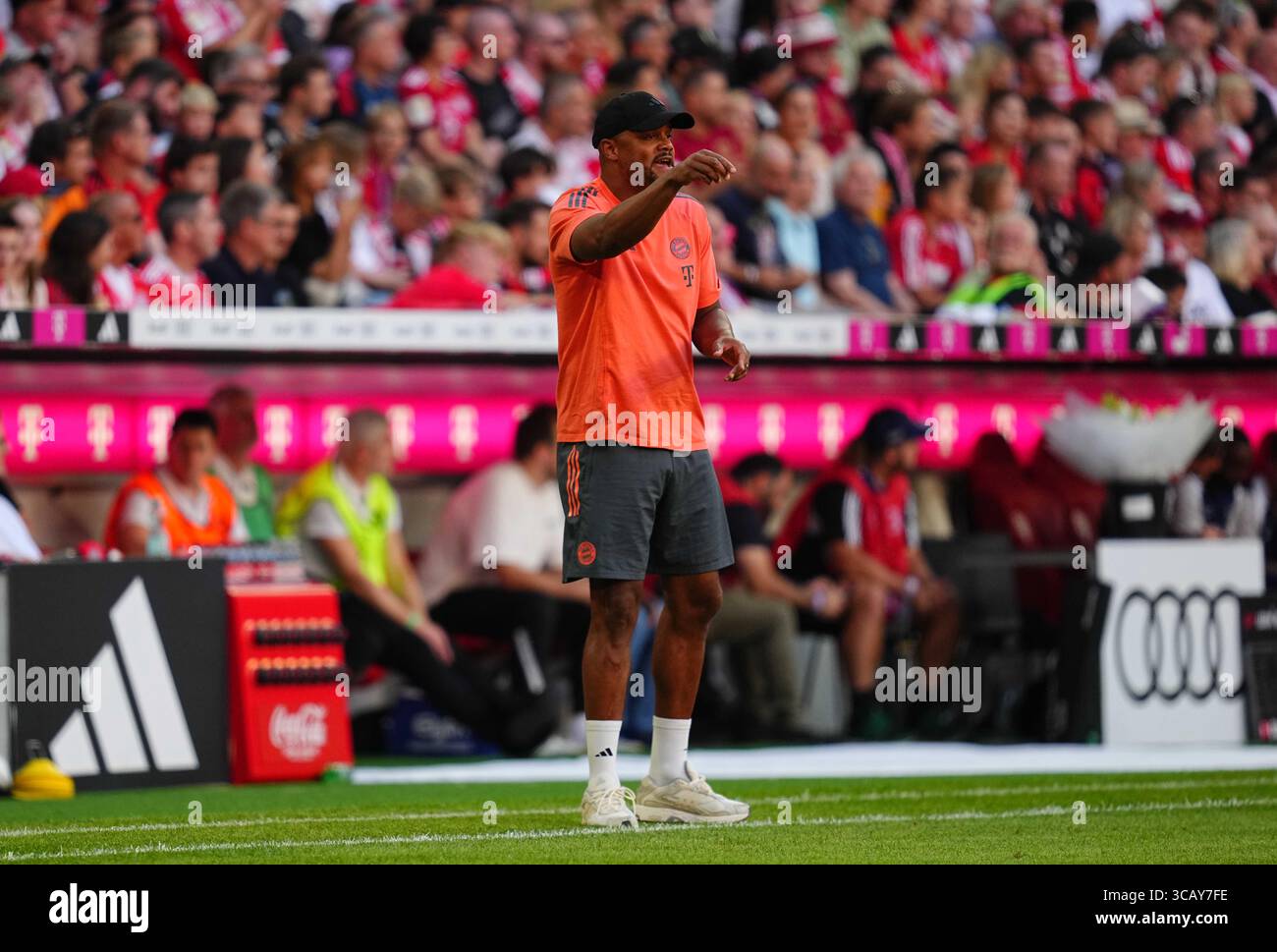 August 07 2025: Vincent Kompany of Bayern Munich gestures during a Pre ...
