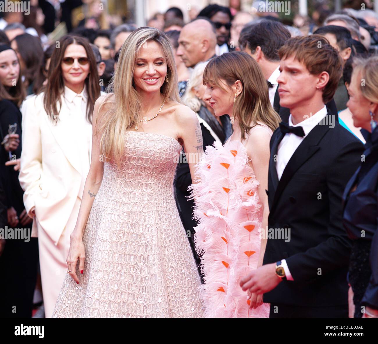 Hollywood Star Angelina Jolie with Marie Colomb and Finn Bennett on the ...