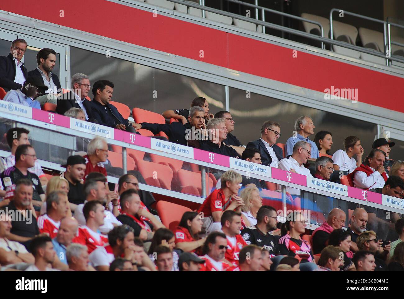 Michael diederich mitte auf der ehrentribüne hi-res stock photography ...