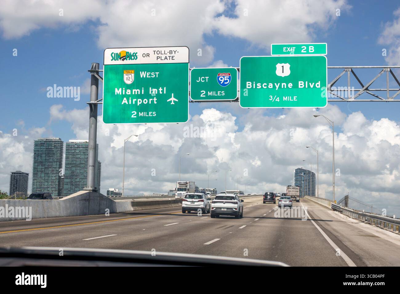 Julia tuttle causeway artificial reef hi-res stock photography and ...