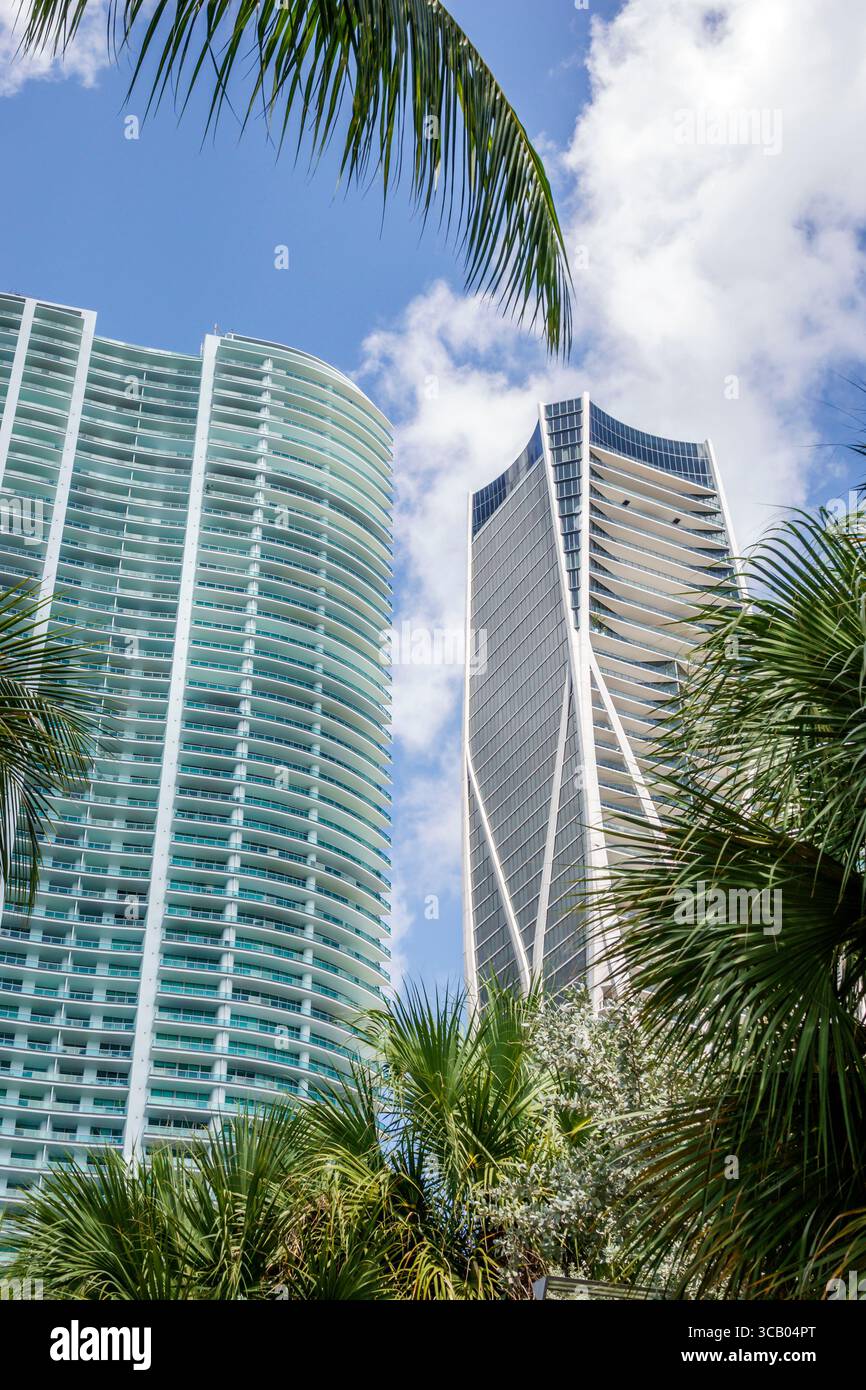 Iconic buildings near bayfront park and biscayne bay hi-res stock ...