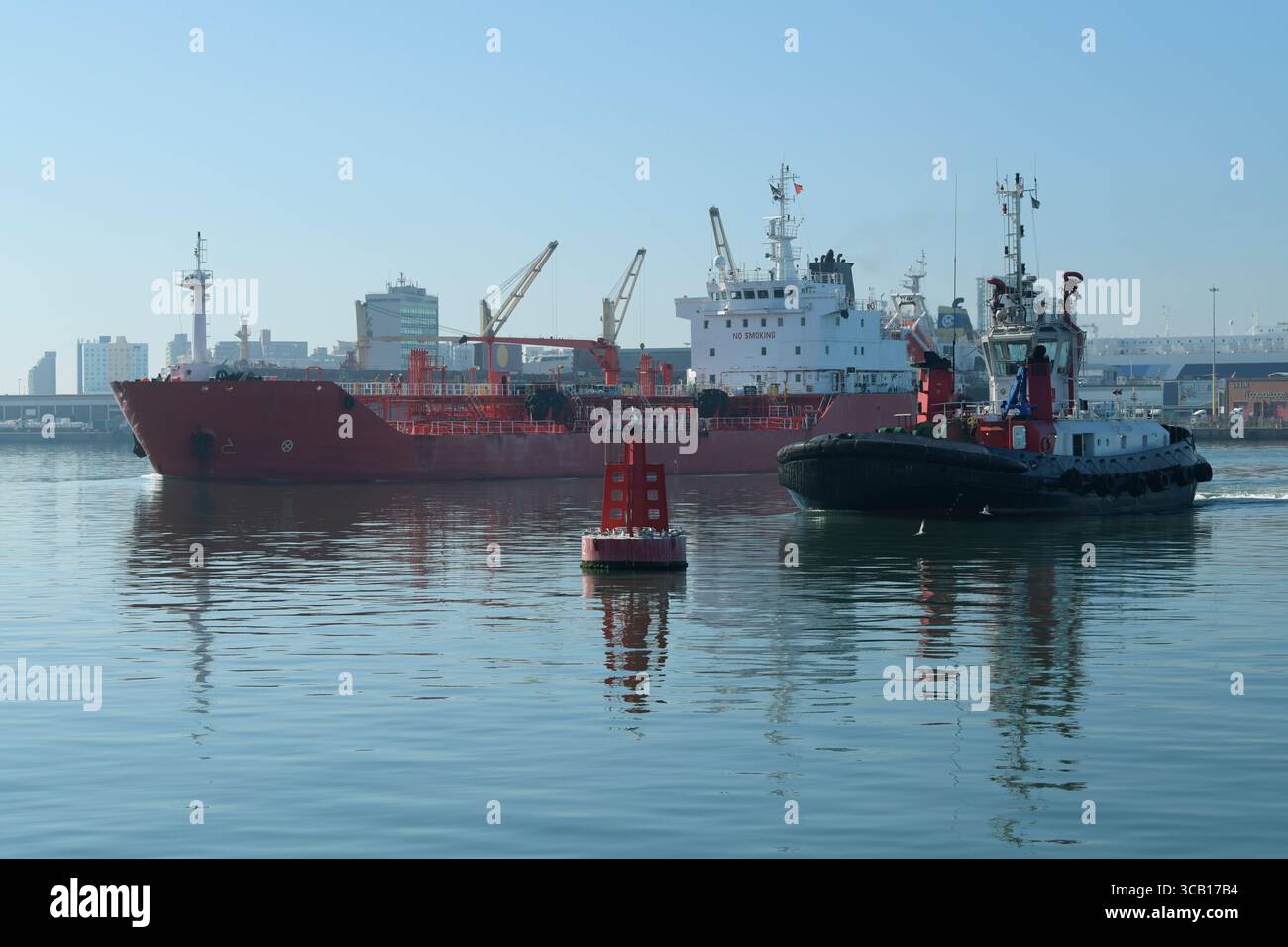 Bitumen carrier hi-res stock photography and images - Alamy