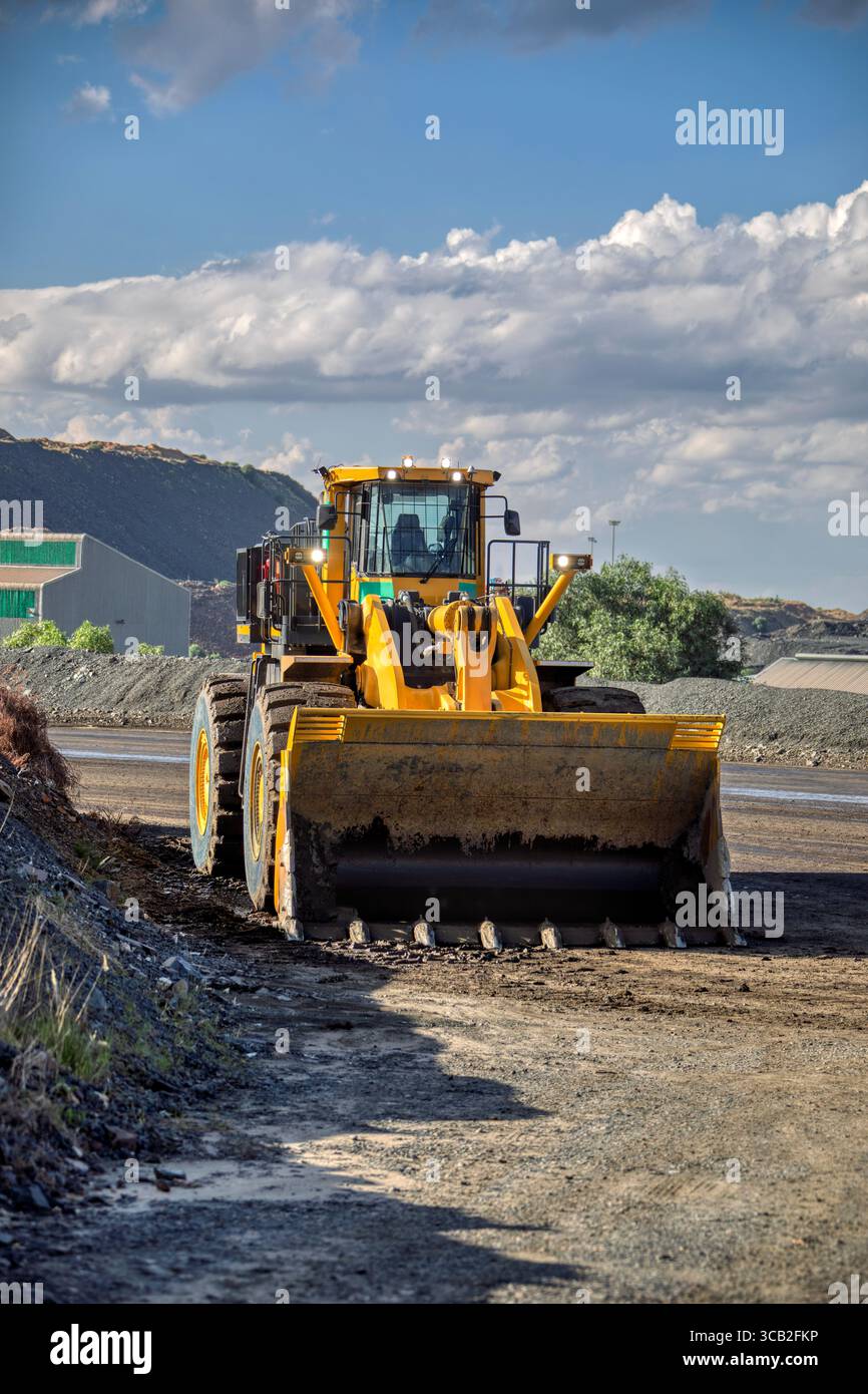 wheel loader, heavy equipment, at a diamond open pit mine, african ...