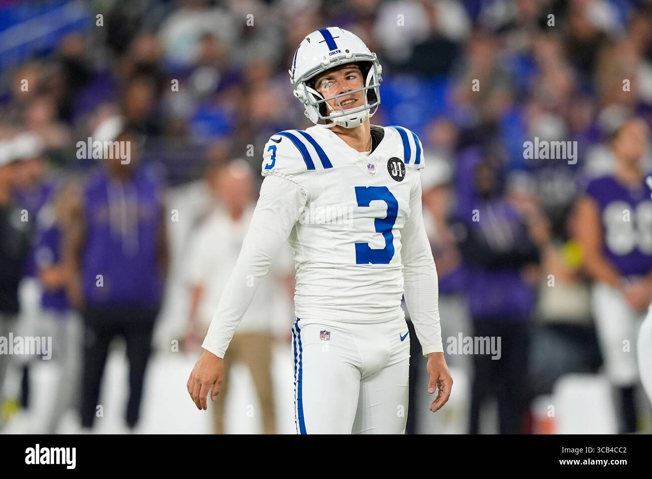 Indianapolis Colts kicker Spencer Shrader reacts after missing a field ...