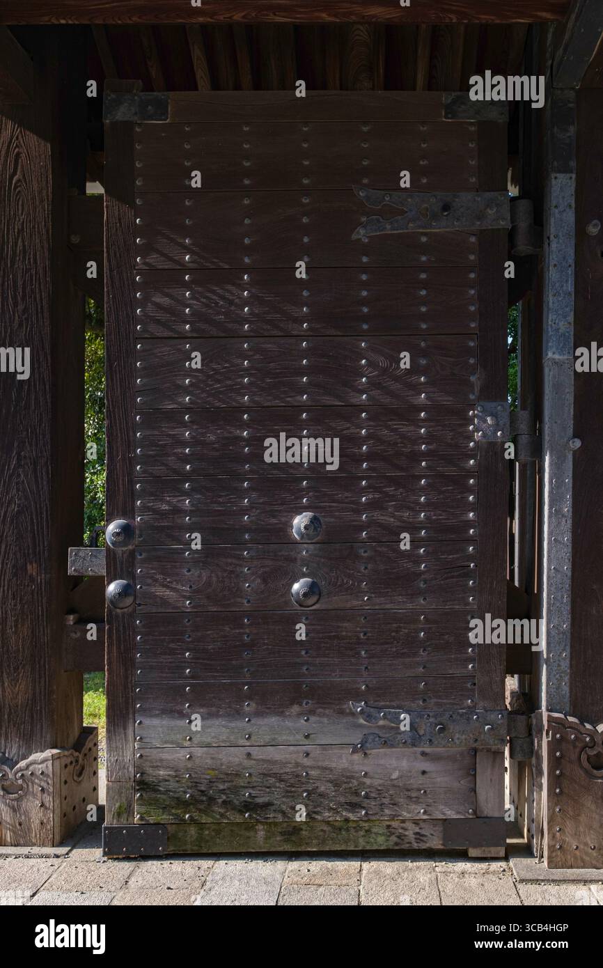 Seiwain gomon gate hi-res stock photography and images - Alamy