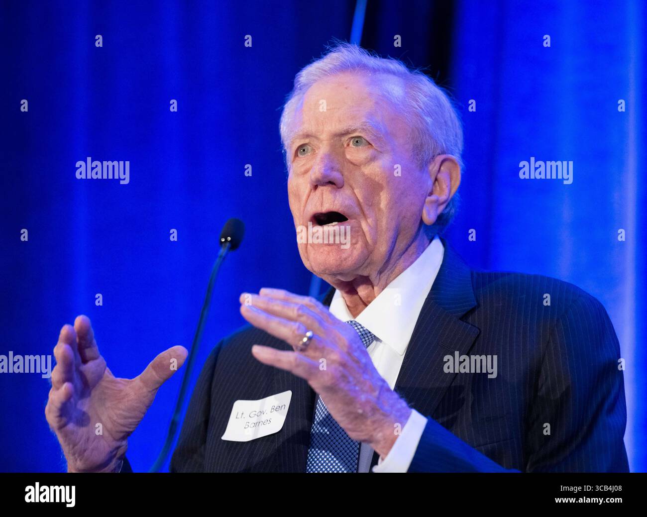 Speaker ben barnes hi-res stock photography and images - Alamy