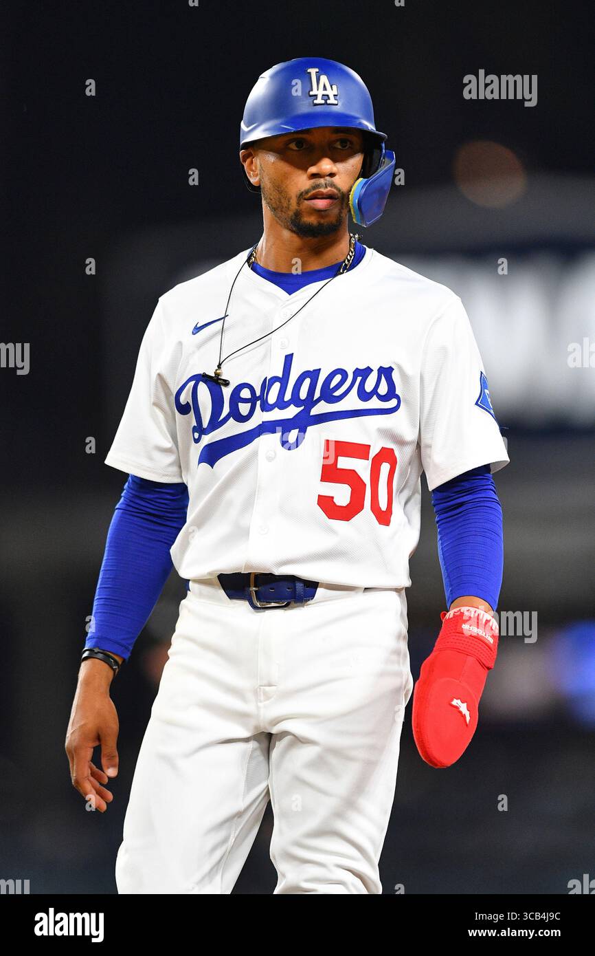 LOS ANGELES, CA - AUGUST 05: Los Angeles Dodgers shortstop Mookie Betts ...