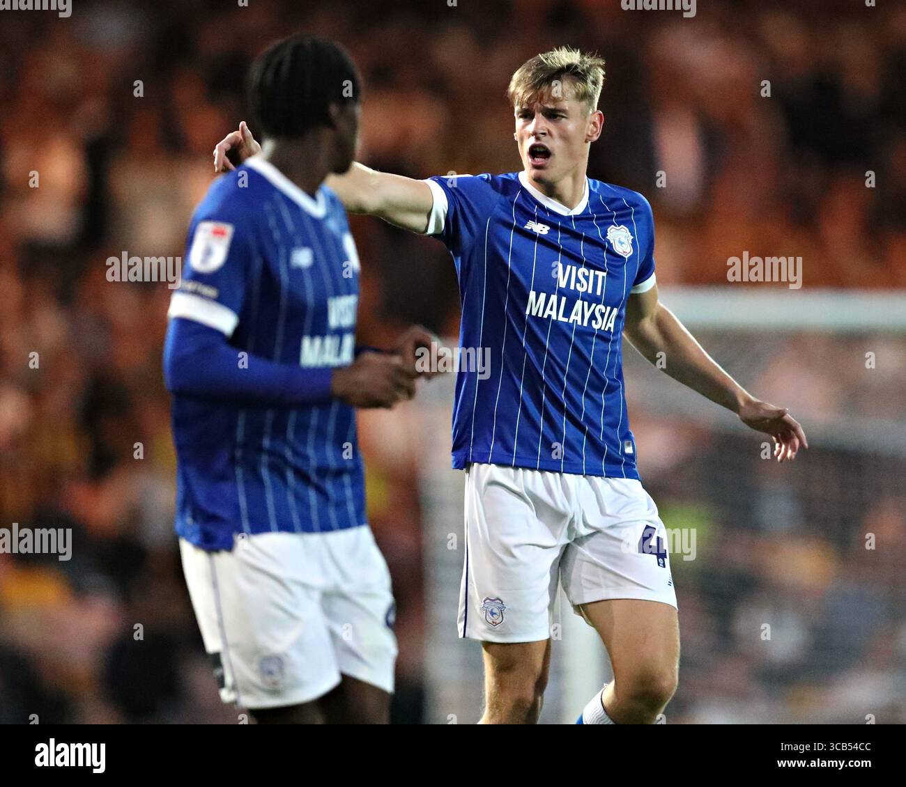 Dylan lawlor cardiff city hi-res stock photography and images - Alamy
