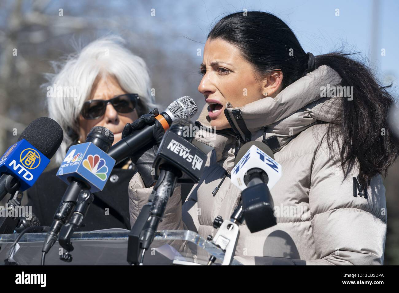 2022 in flushing hi-res stock photography and images - Alamy