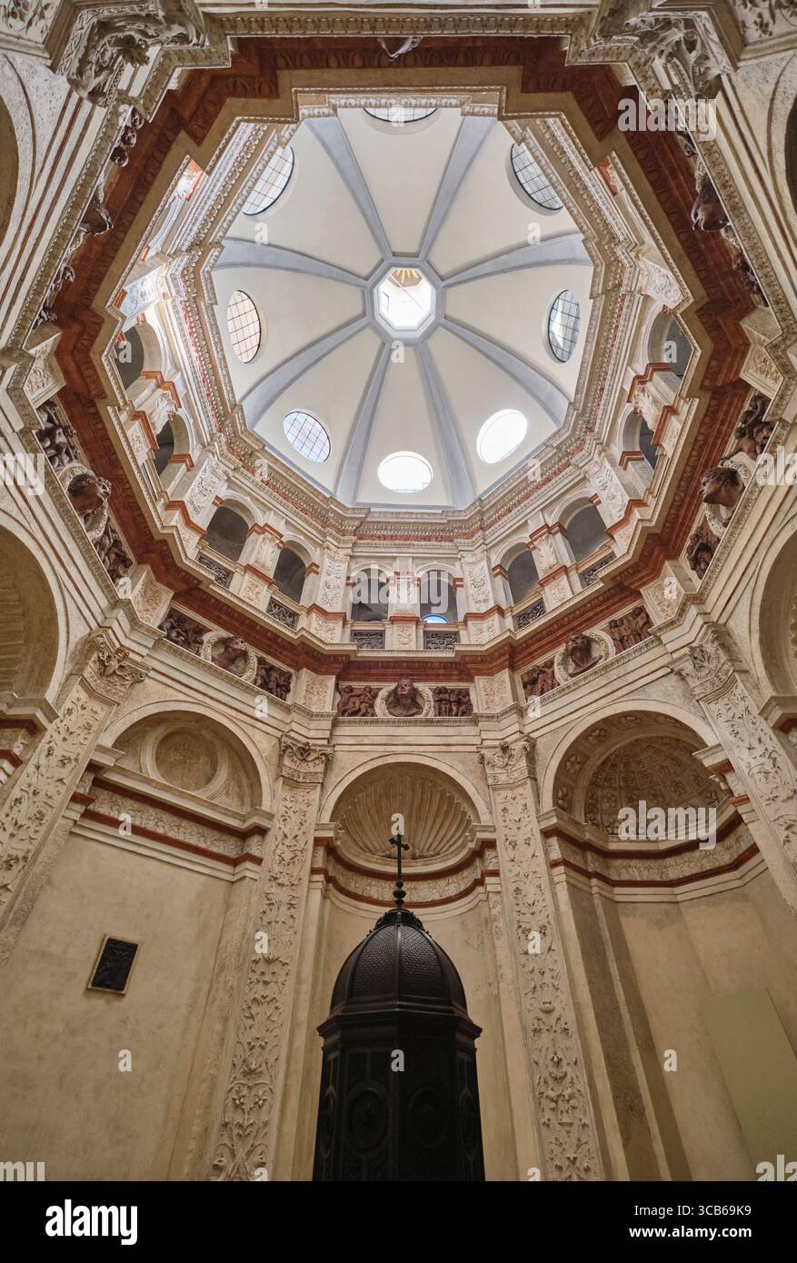 Bramante satiro dome hi-res stock photography and images - Alamy