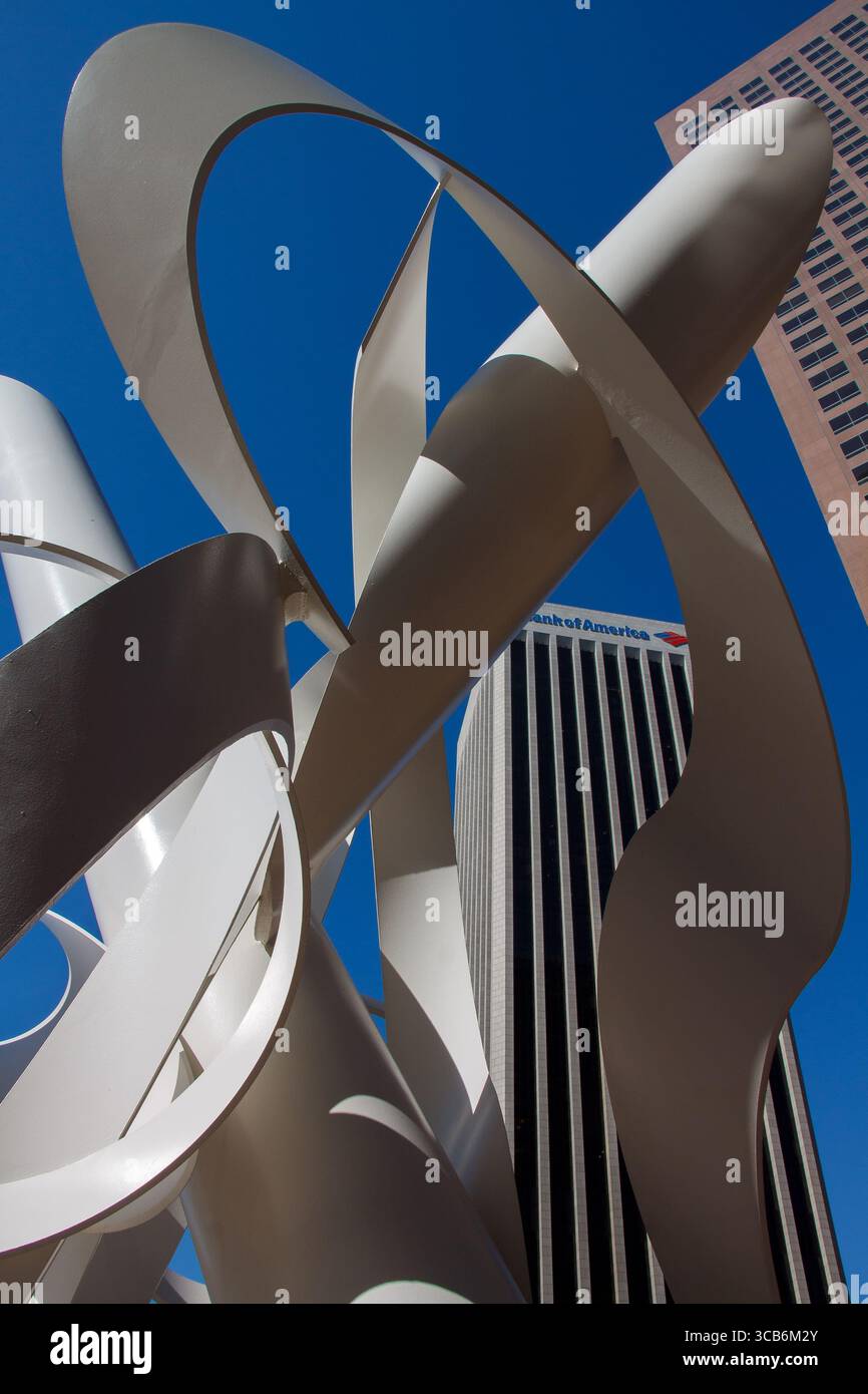 The Ulysses sculpture by Alexander Liberman in downtown Los Angeles ...