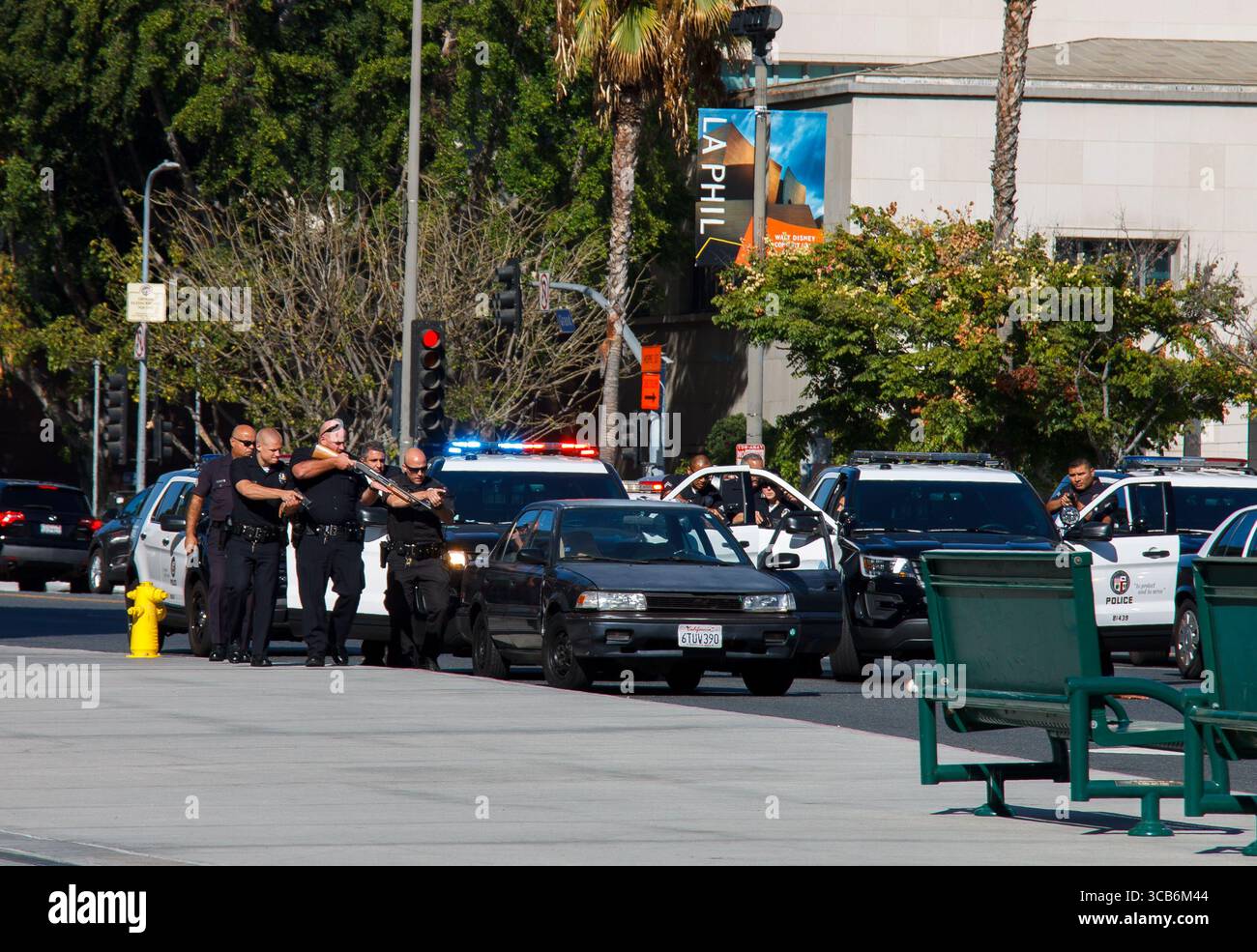 The LAPD arresting a person inside a car in downtown Los Angeles ...