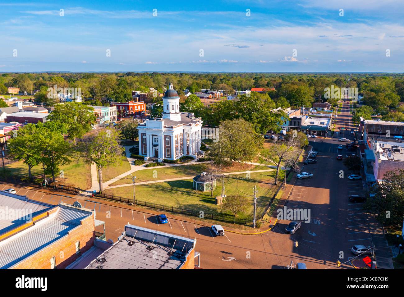 Aerial view of the Courthouse Square in Canton, MS Stock Photo - Alamy