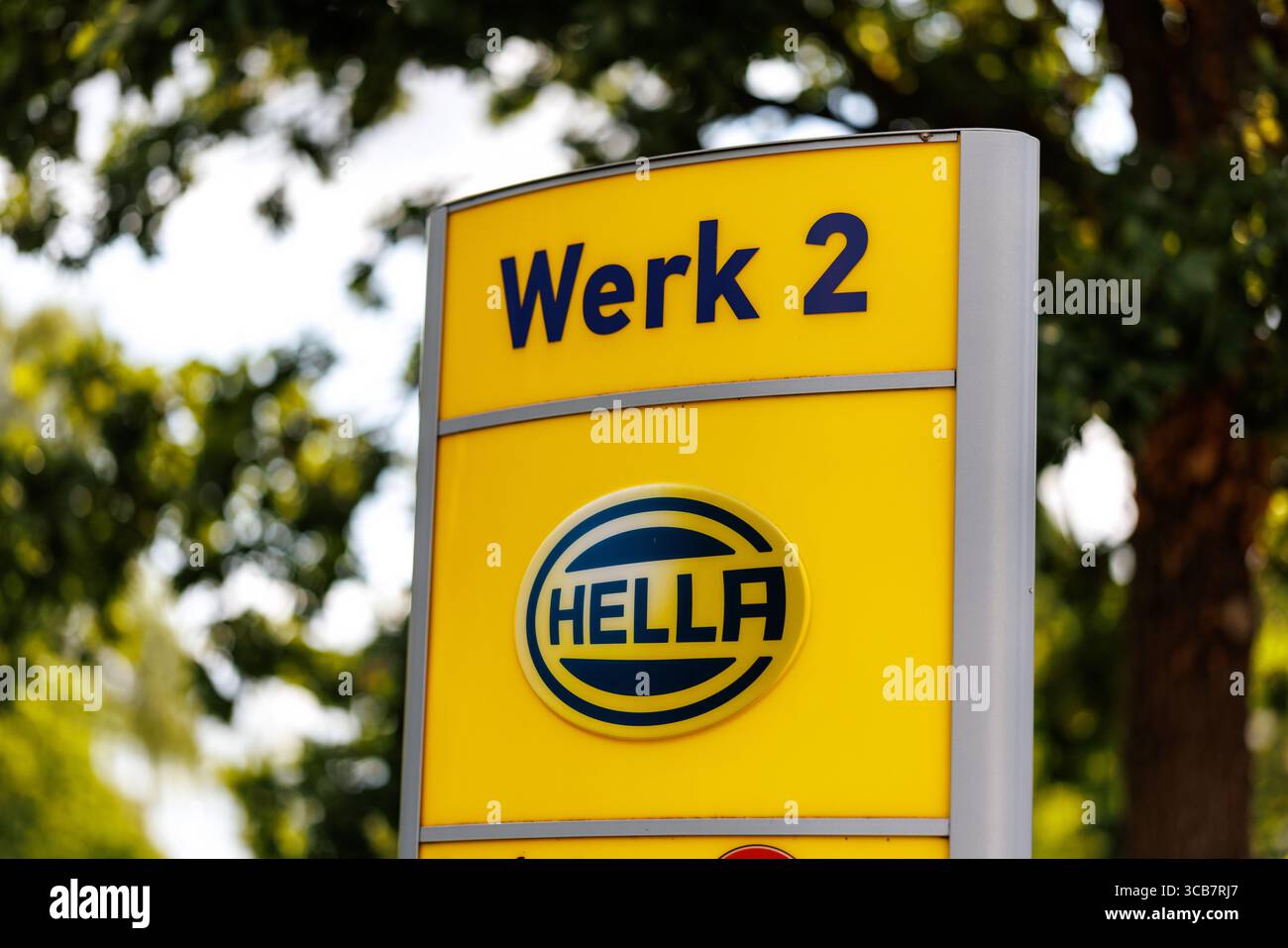 Forvia logo hi-res stock photography and images - Alamy