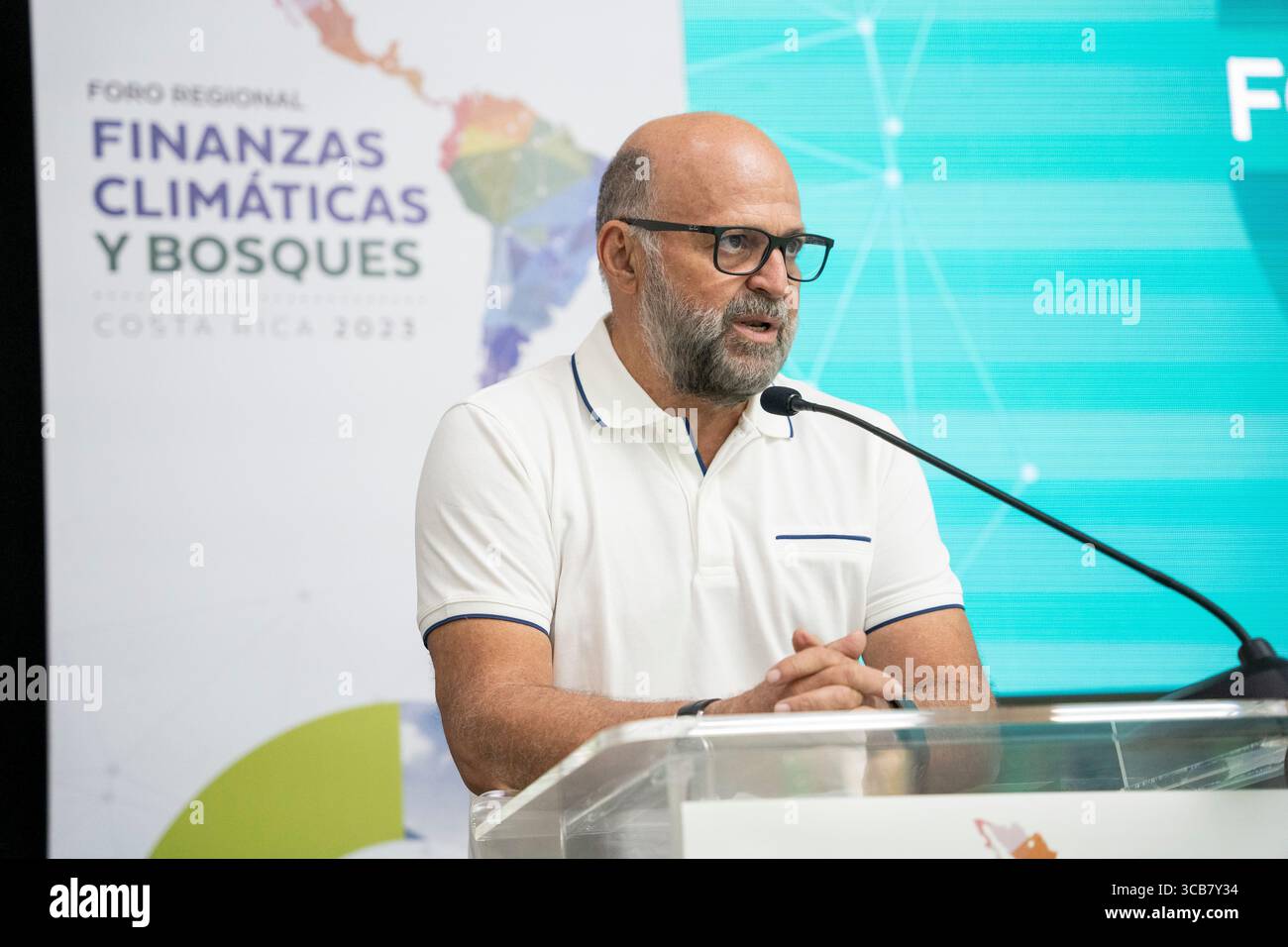 Carlos conocido como hi-res stock photography and images - Alamy