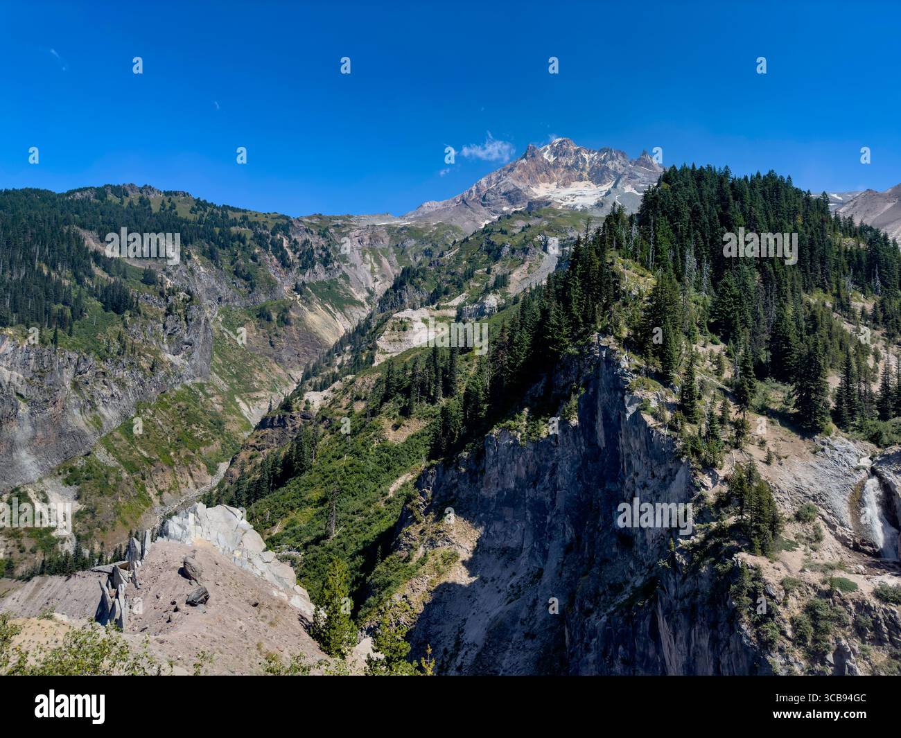 Breathtaking alpine scenery featuring rugged Mount Hood seen from the ...