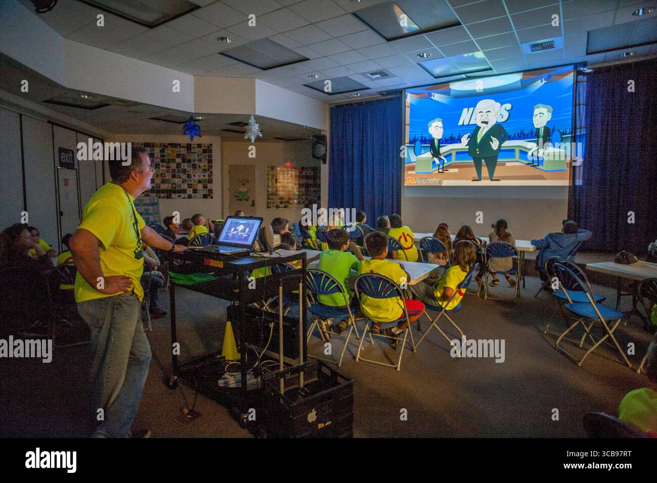 Female teacher teaching screen animation hi-res stock photography and ...