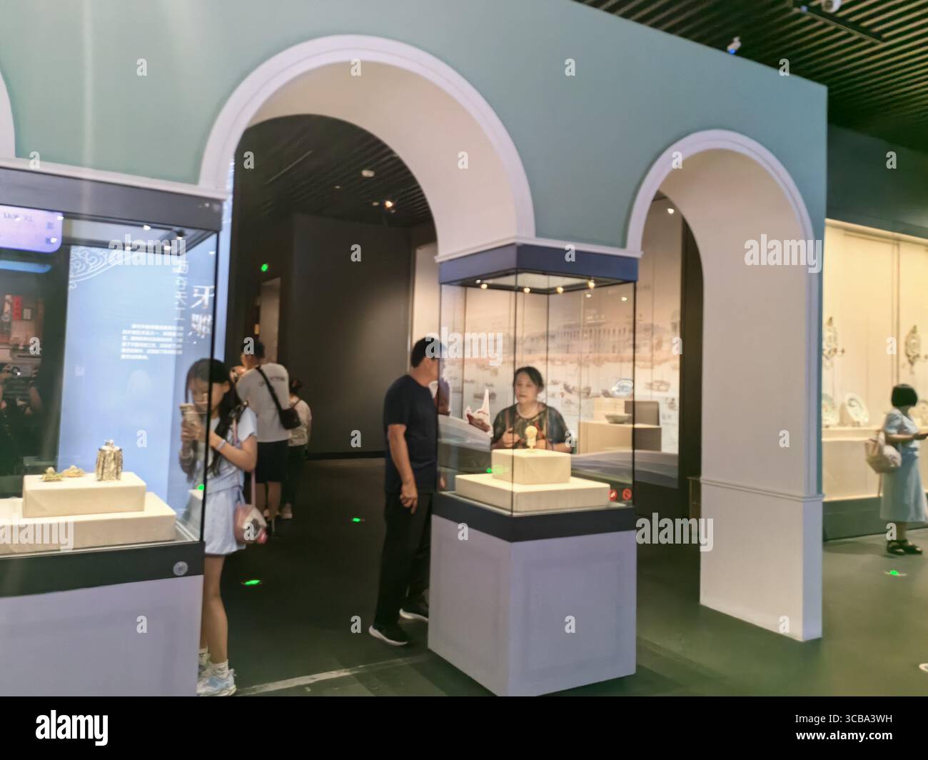 People visit the Shenyang Museum in Shenyang City, northeast China's ...