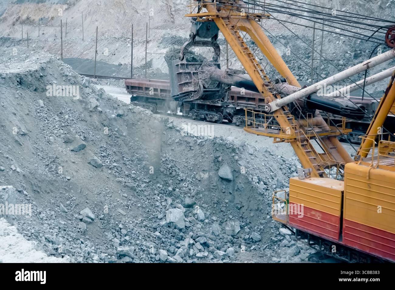 Excavator loading rubble dump hi-res stock photography and images - Alamy