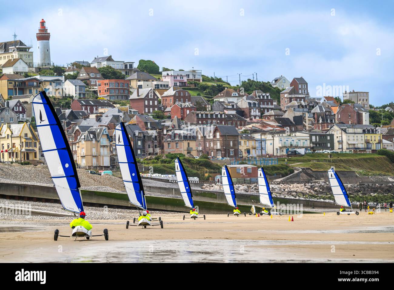 France, Somme, Baie de Somme, Ault, Sailing boats in Ault, first lesson ...