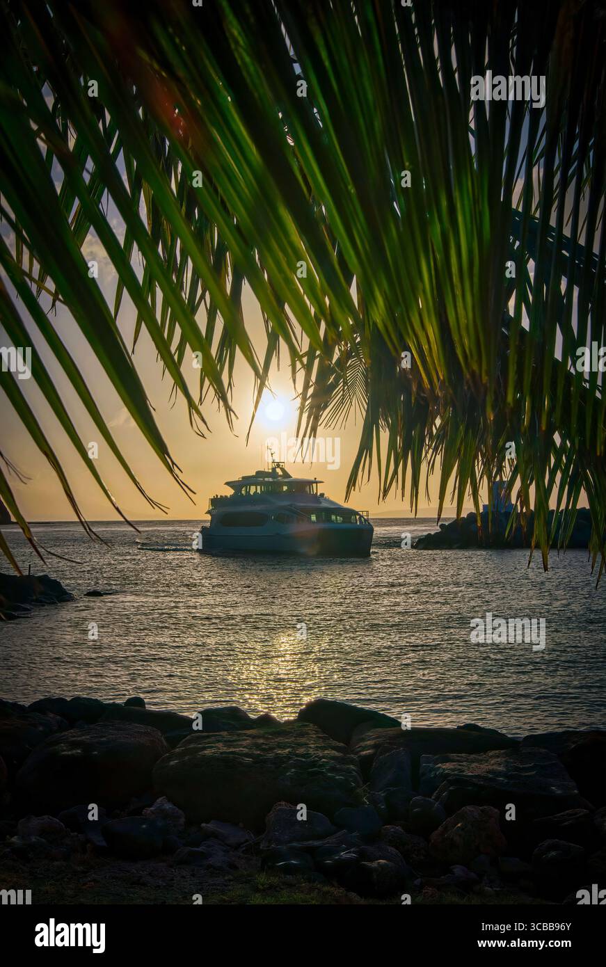 Harbor edit hi-res stock photography and images - Alamy