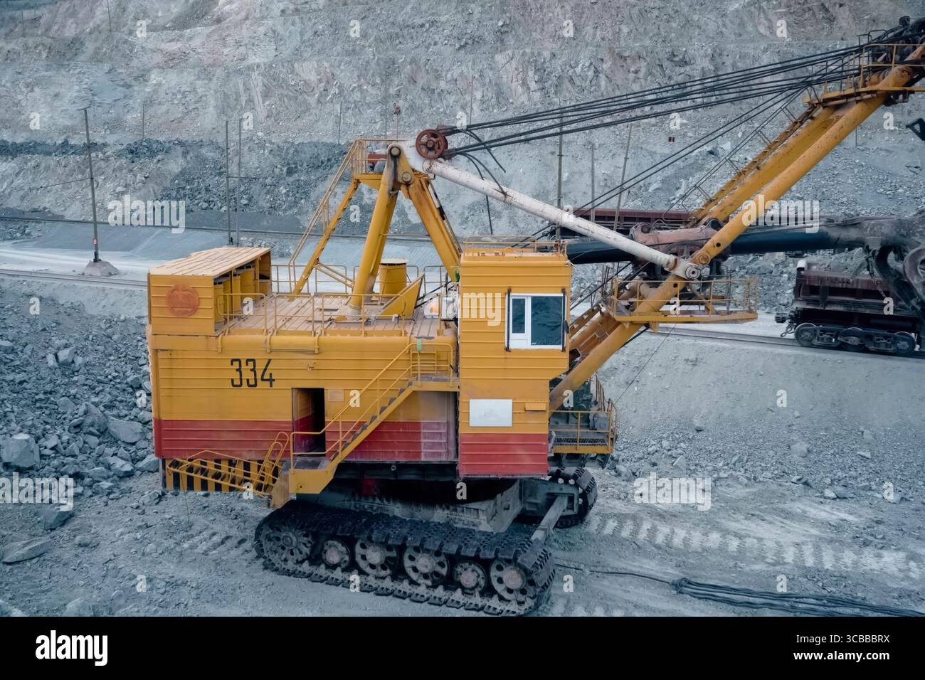 Excavator loading rubble dump hi-res stock photography and images - Alamy