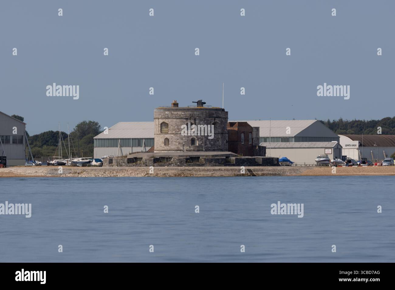 16th Century Hurst Castle on a spit at the western end of The Solent ...